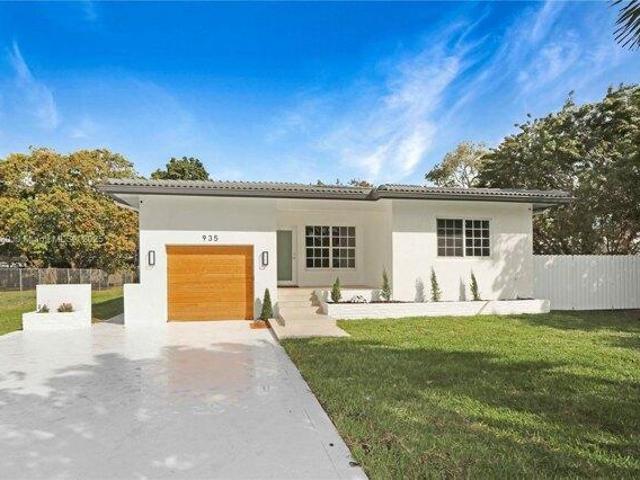 house with 3 bedroom, North Miami FL DS88770050