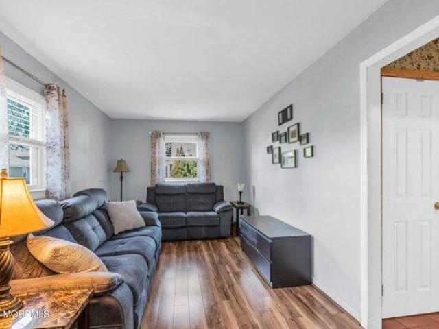 house with 3 bedroom, North Middletown NJ ES104604847