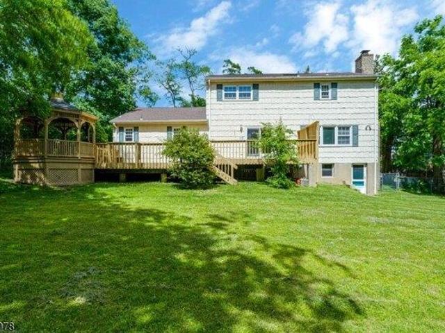 house with 3 bedroom, North Plainfield NJ ES104148203