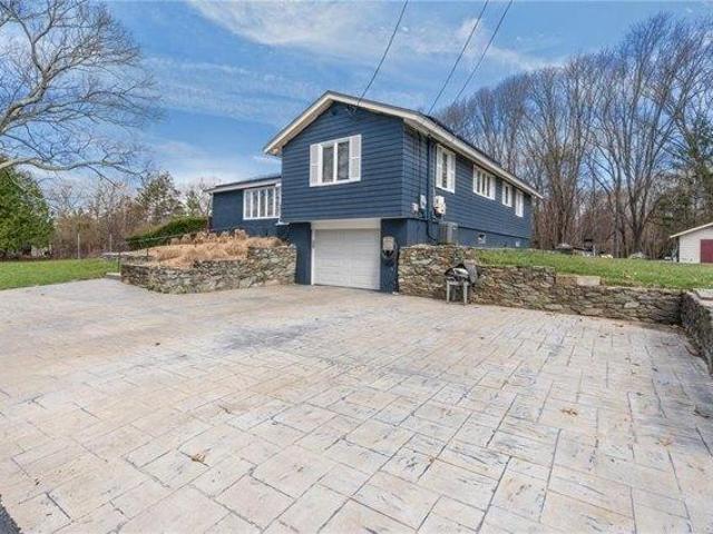 house with 3 bedroom, North Providence RI DLS101705988