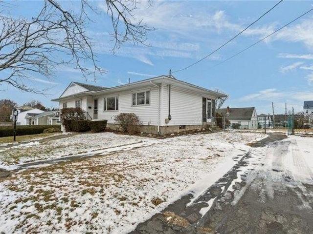 house with 3 bedroom, North Providence RI DLS101801932