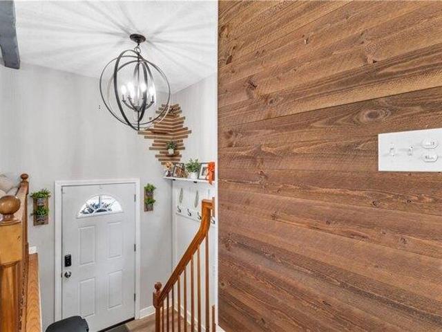 house with 3 bedroom, North Providence RI DLS102475852