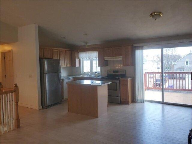 house with 3 bedroom, North Providence RI DLS102561988