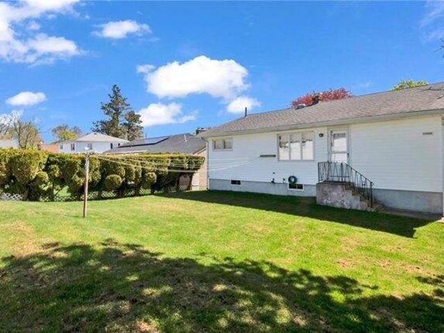 house with 3 bedroom, North Providence RI DS102157458