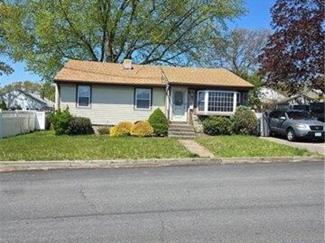 house with 3 bedroom, North Providence RI DS102475625