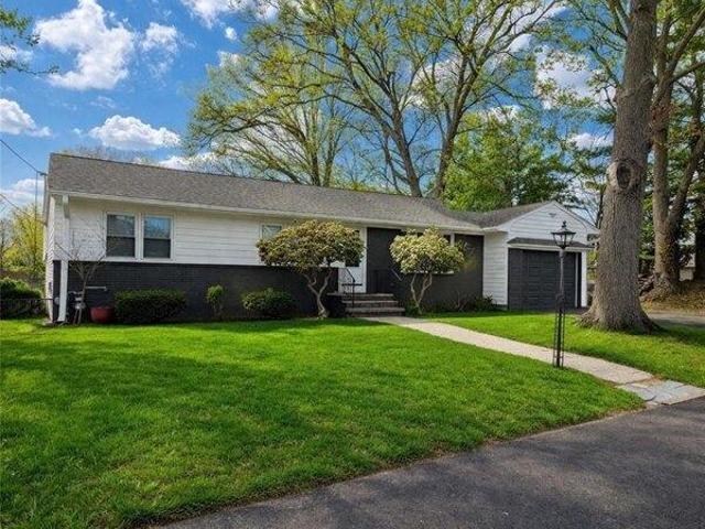 house with 3 bedroom, North Providence RI DS102478095