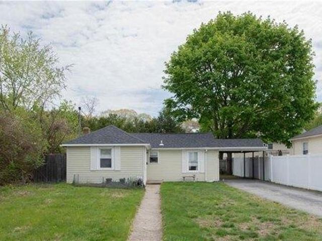 house with 3 bedroom, North Providence RI DS103496295