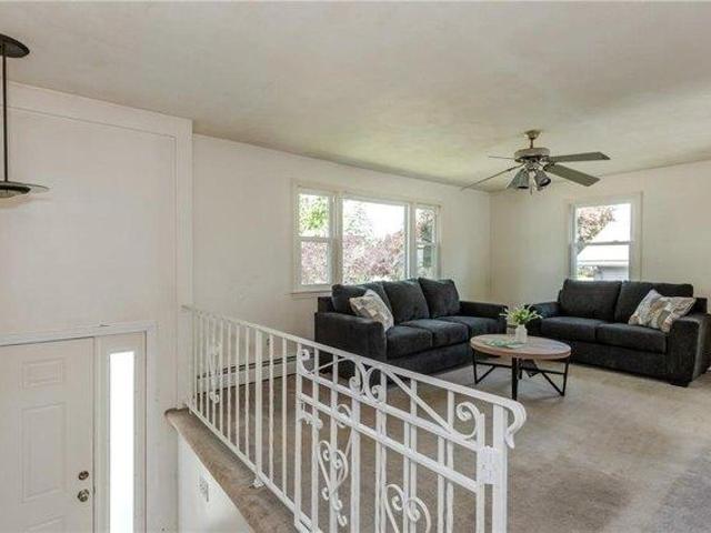 house with 3 bedroom, North Providence RI DS103849310