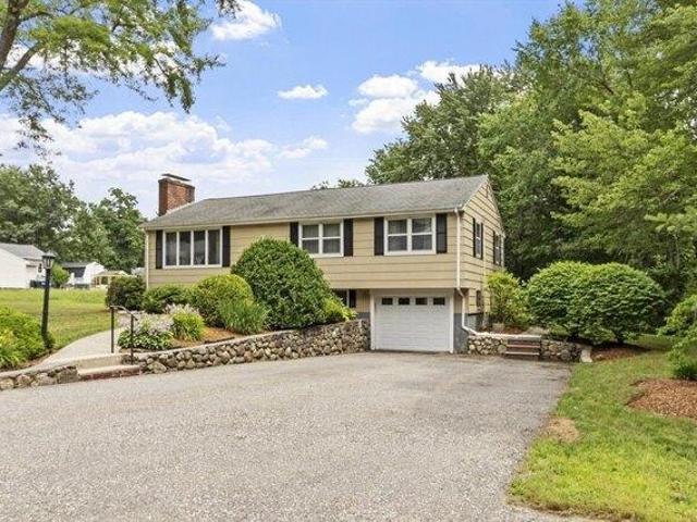 house with 3 bedroom, North Reading MA DS104045519