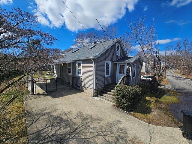 house with 3 bedroom, North Smithfield RI DLS101707536