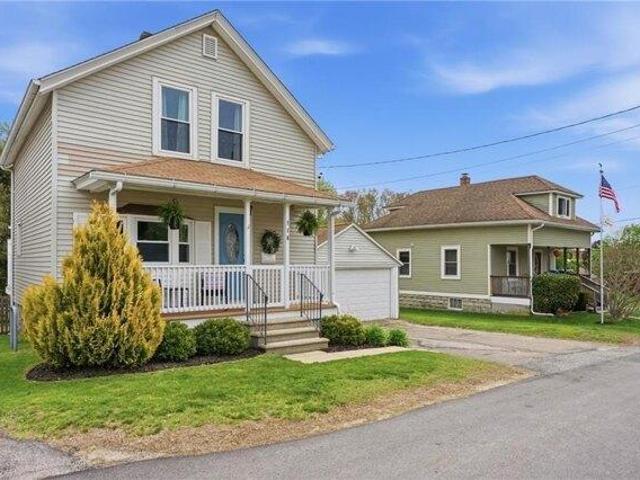 house with 3 bedroom, North Smithfield RI DLS103128502