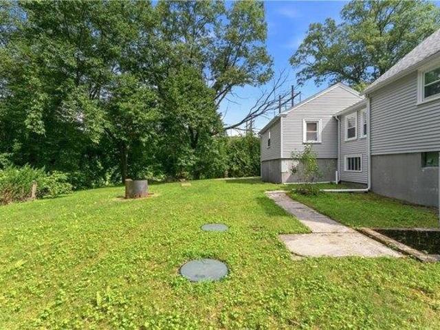 house with 3 bedroom, North Smithfield RI DS104148231
