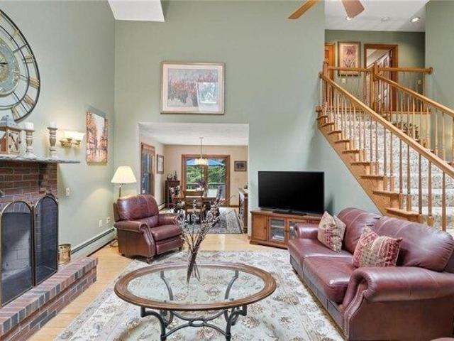 house with 3 bedroom, North Smithfield RI DS103161348