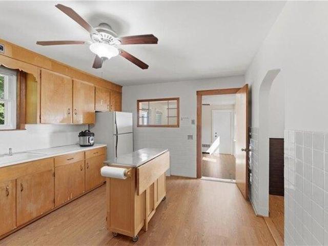 house with 3 bedroom, North Smithfield RI ES105092345
