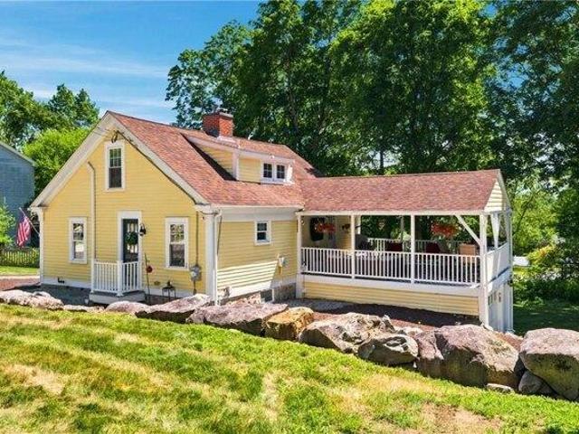 house with 3 bedroom, North Smithfield RI ES105107849