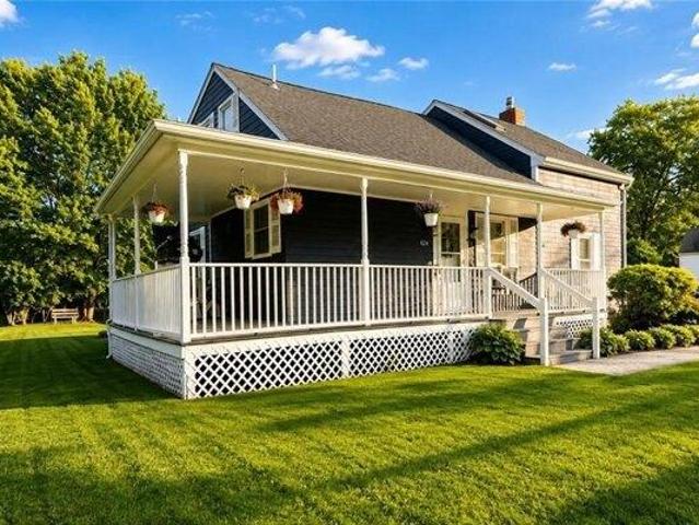 house with 3 bedroom, North Smithfield RI ES105116229