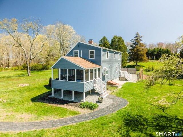house with 3 bedroom, North Stonington CT DLS102725613