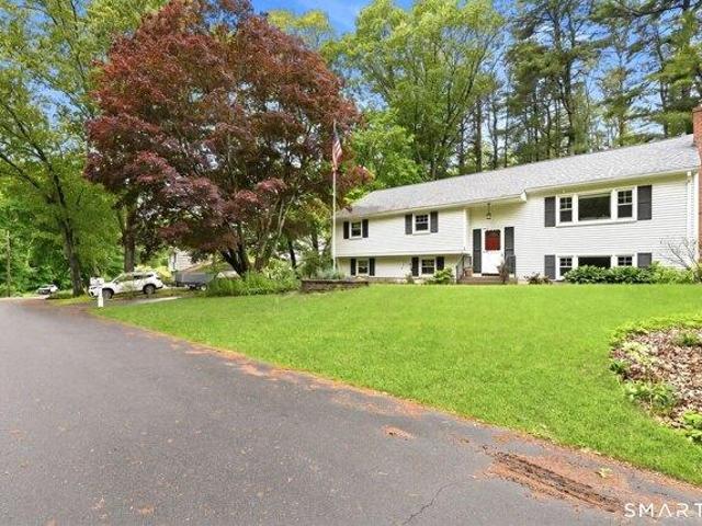 house with 3 bedroom, North Stonington CT DLS103098907