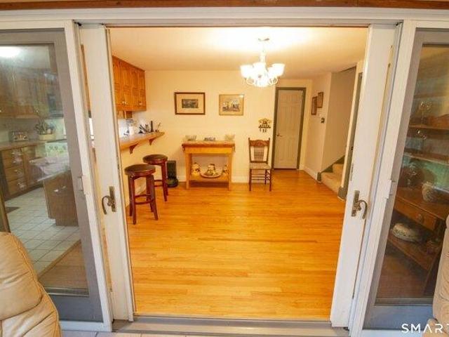 house with 3 bedroom, North Stonington CT ES104076840