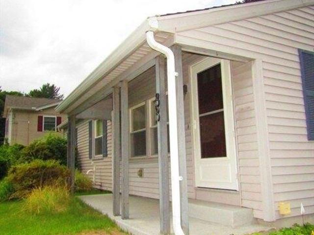 house with 3 bedroom, Northampton MA ES104762469