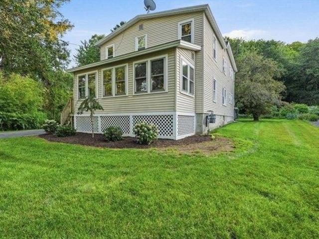 house with 3 bedroom, Northampton MA ES105041298