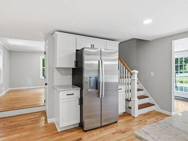 house with 3 bedroom, Northampton MA ES105108300