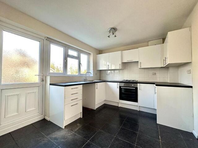 For Sale 3 Bedroom House Northampton Northamptonshire DS88950663