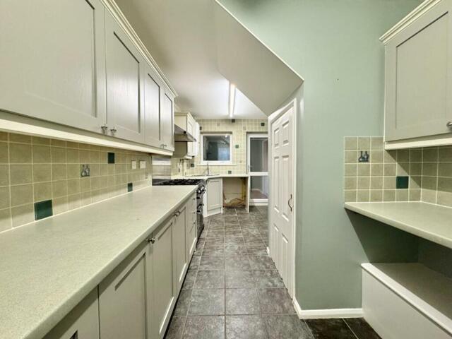 House With 3 Bedroom Northampton Northamptonshire ES86117820