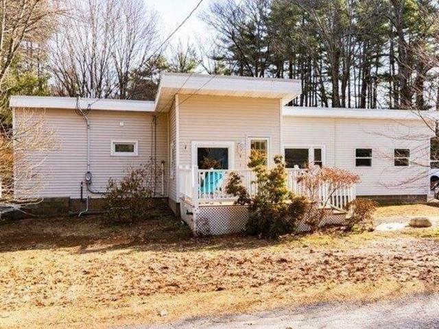 house with 3 bedroom, Northborough MA DS102669564