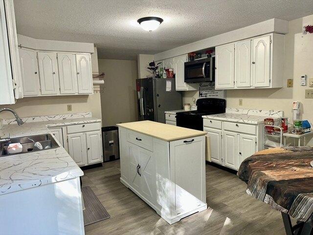 house with 3 bedroom, Northborough MA ES104848097