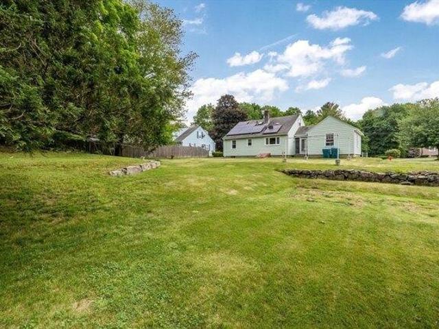 house with 3 bedroom, Northbridge MA DLS103100594