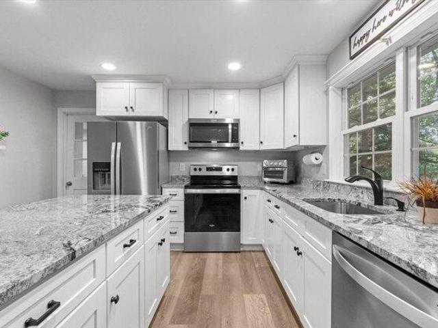 house with 3 bedroom, Northbridge MA ES105081096