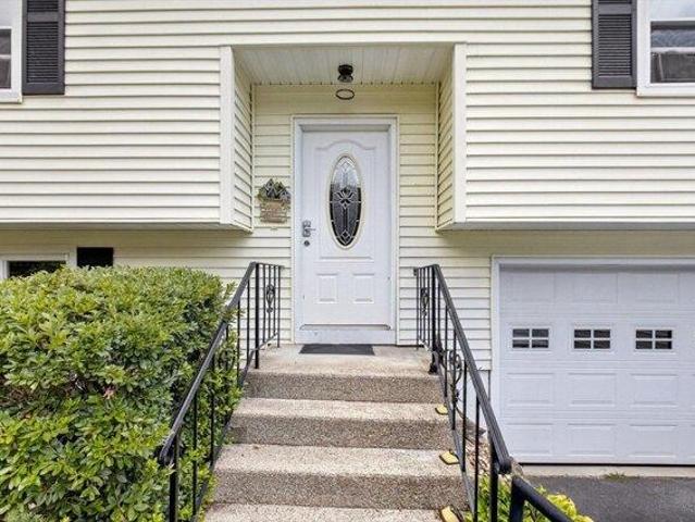 house with 3 bedroom, Northbridge MA ES105081963