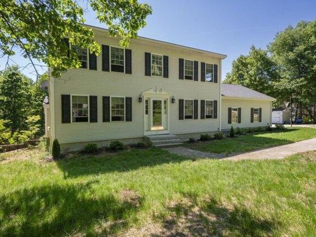 house with 3 bedroom, Northfield NH DS104152533