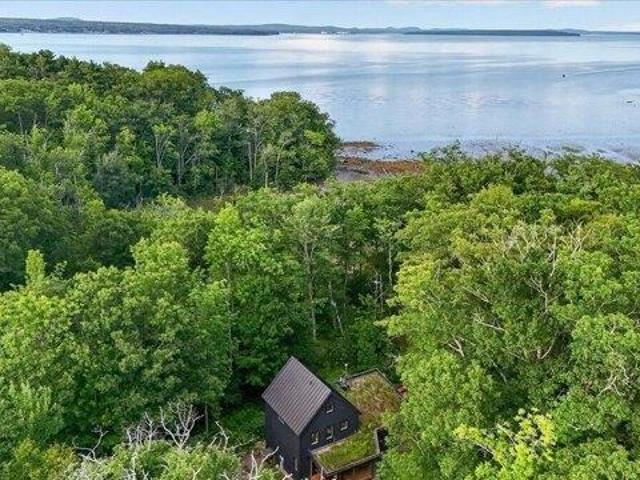 house with 3 bedroom, Northport ME ES105233127