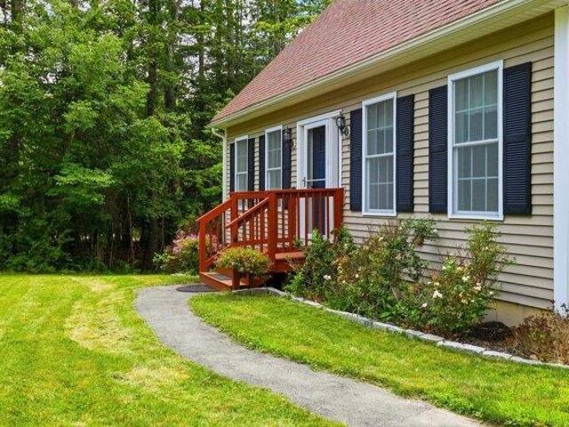 house with 3 bedroom, Northwood NH ES105114758