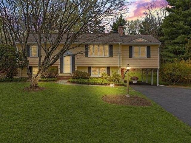 house with 3 bedroom, Norton MA DS102479369