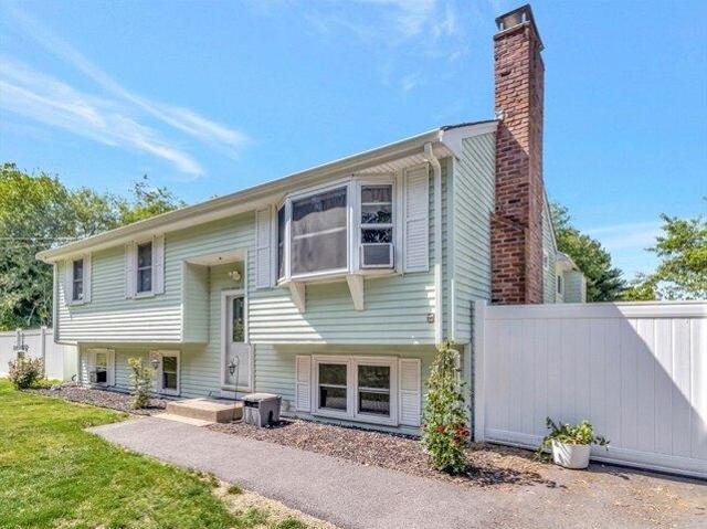 house with 3 bedroom, Norton MA DS104116406