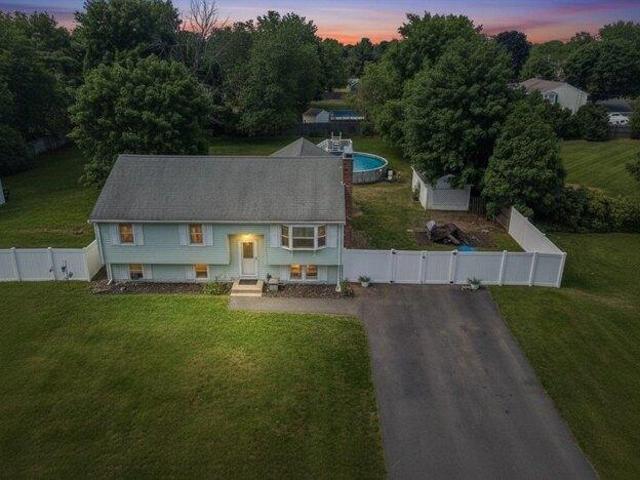 house with 3 bedroom, Norton MA ES103932392