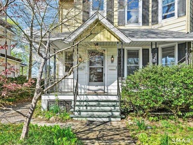 house with 3 bedroom, Norwalk CT DLS101628255