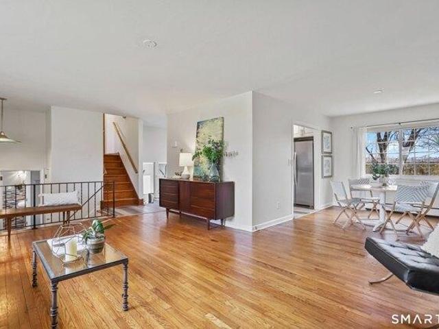 house with 3 bedroom, Norwalk CT DLS102477502