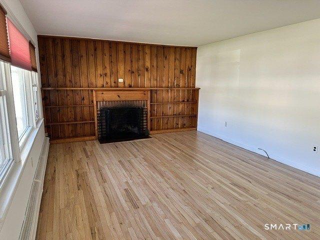house with 3 bedroom, Norwalk CT DLS102728202