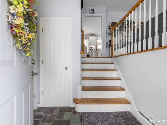 house with 3 bedroom, Norwalk CT DS104114685