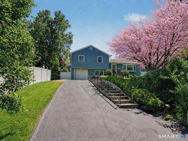 house with 3 bedroom, Norwalk CT DS104266260