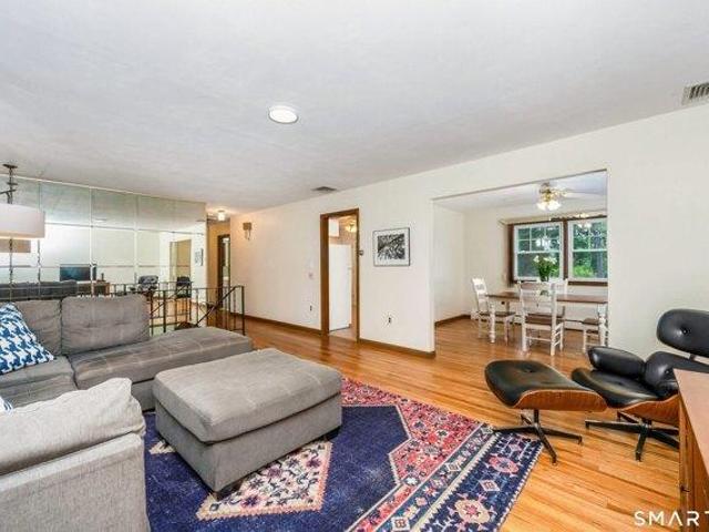 house with 3 bedroom, Norwalk CT ES104148917