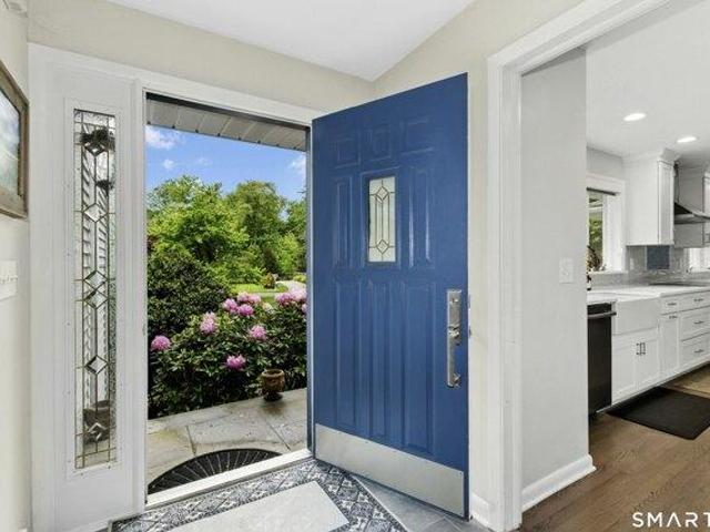 house with 3 bedroom, Norwalk CT ES104264349