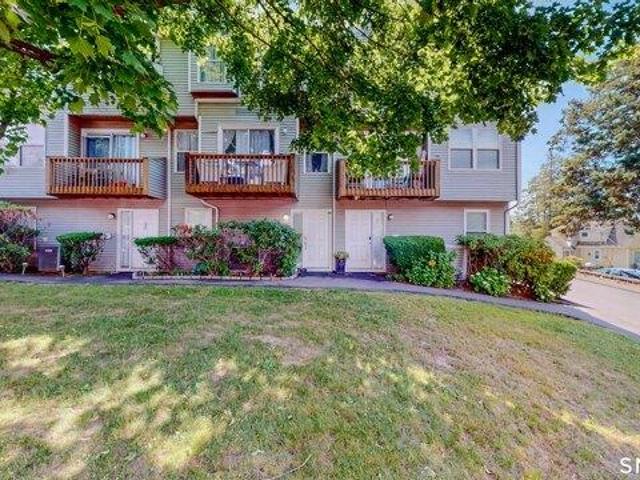 house with 3 bedroom, Norwalk CT ES104297699