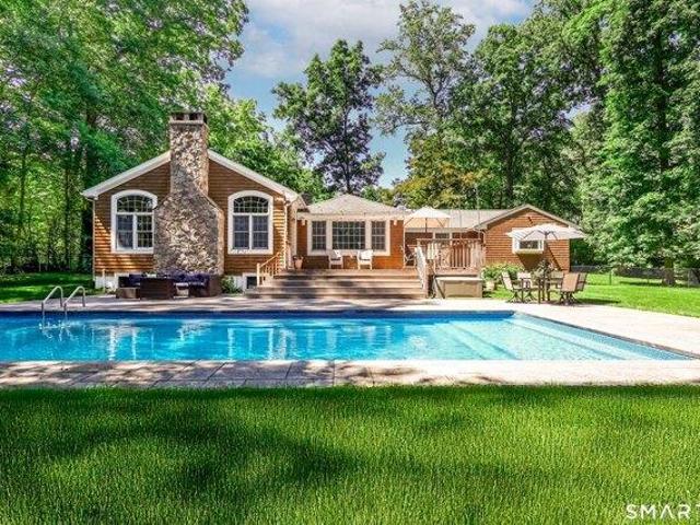 house with 3 bedroom, Norwalk CT ES104445295