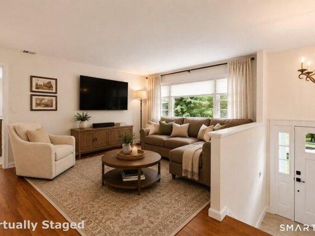 house with 3 bedroom, Norwalk CT ES104832288