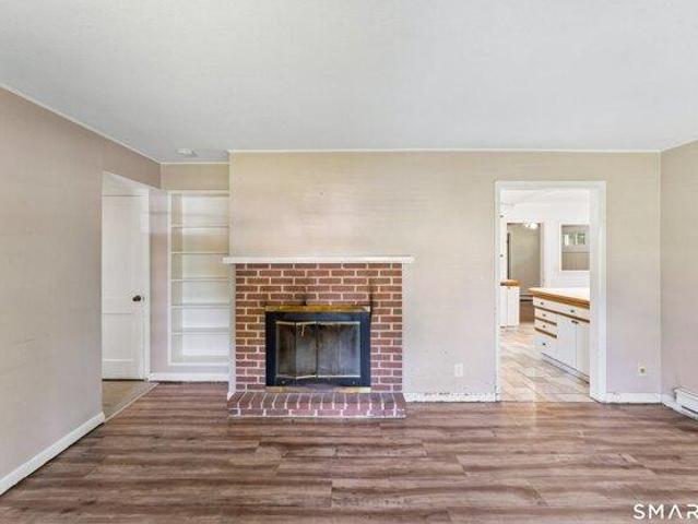 house with 3 bedroom, Norwalk CT ES104850303